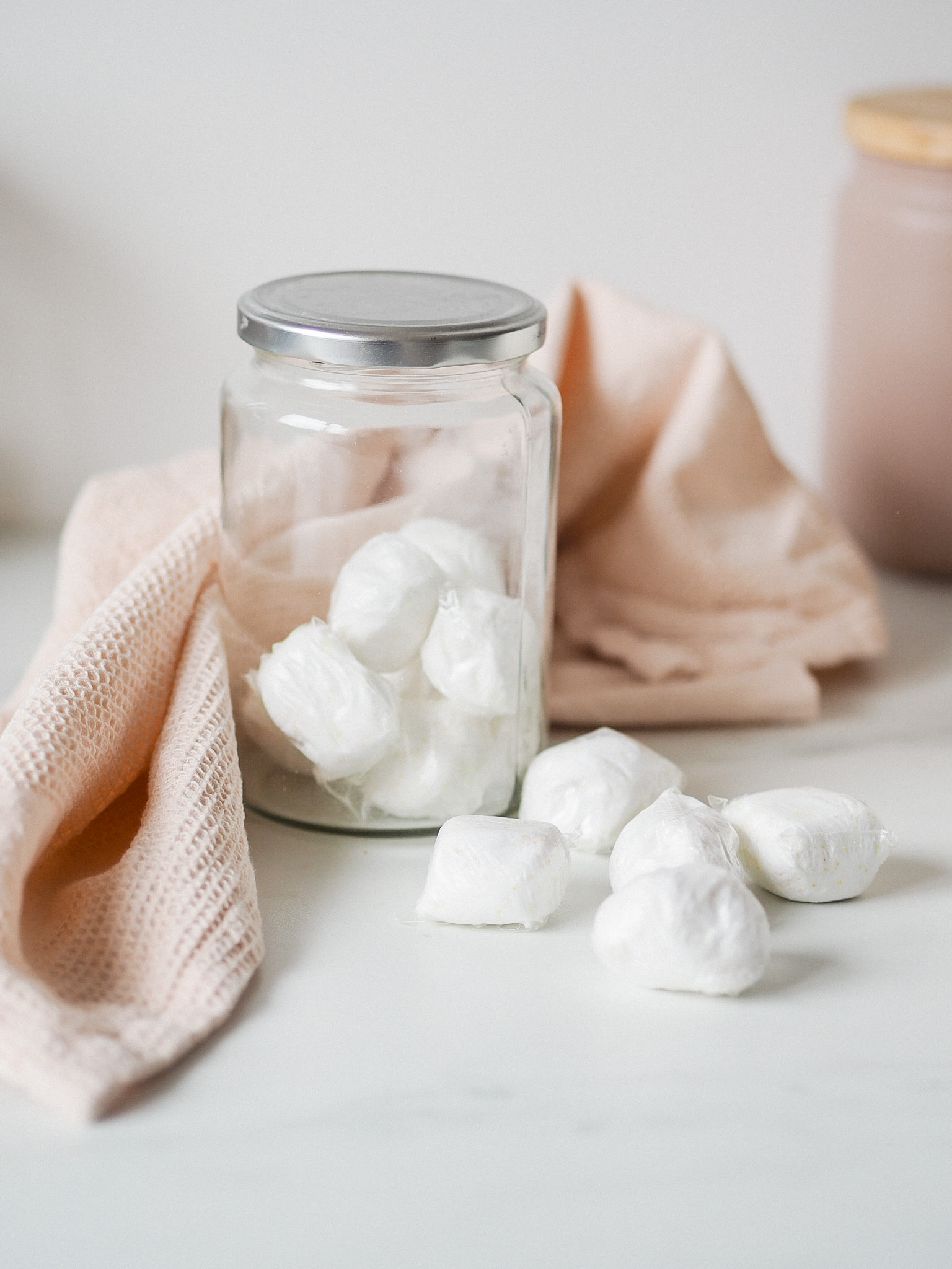 Lessive Maison : 5 recettes facile avec ingrédients simples